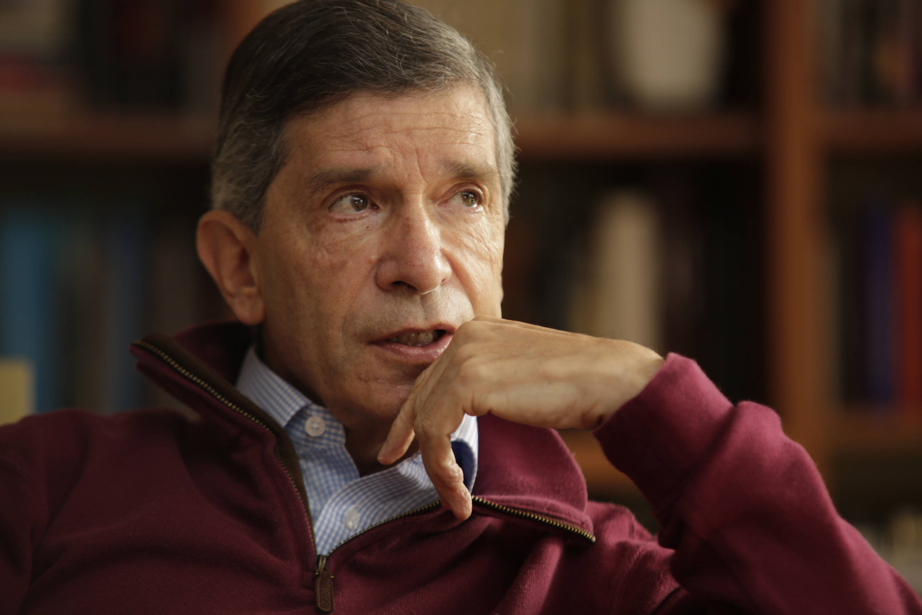 La voz generada con IA de Rafael Pardo, quien perdió habla por ...