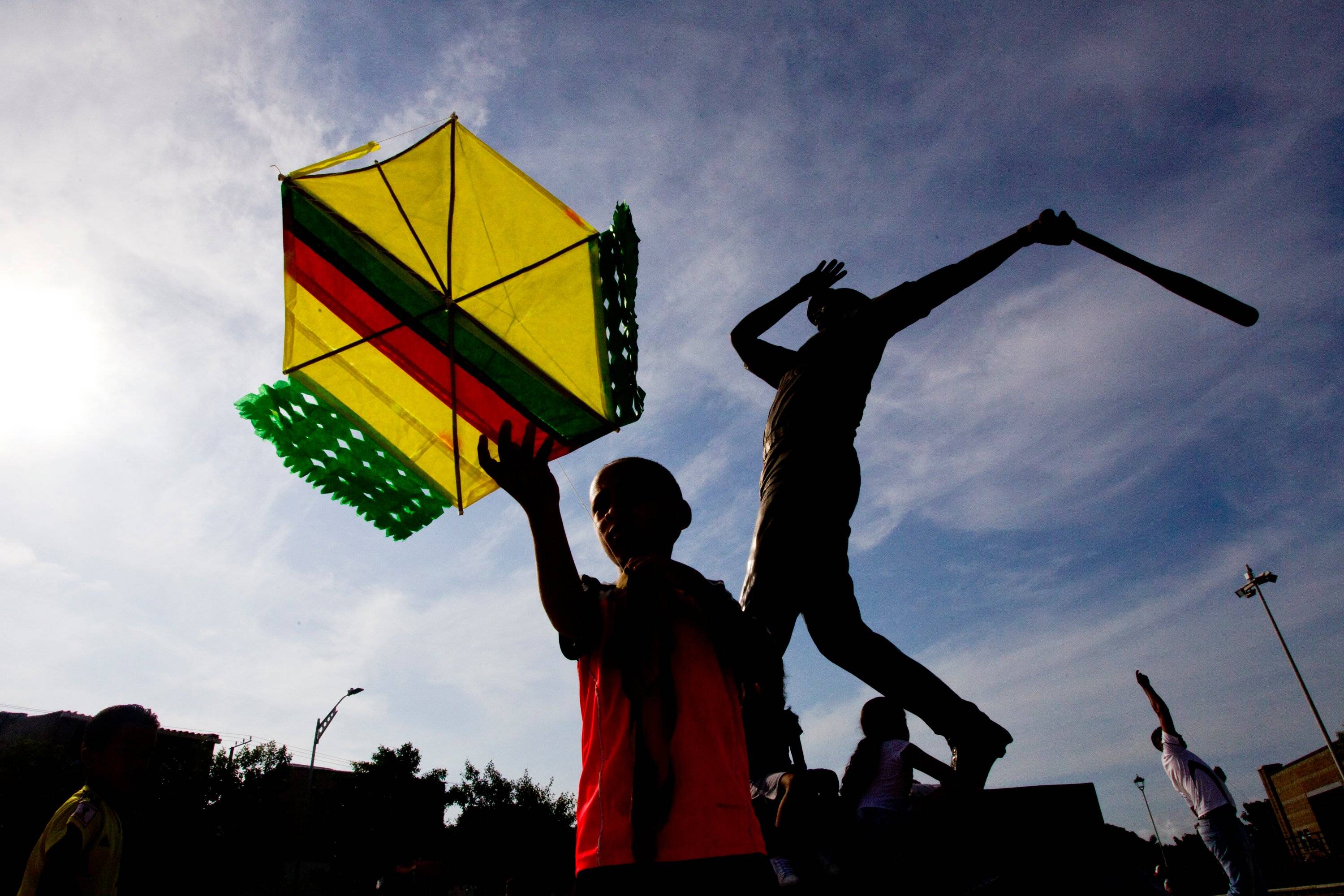 Sitios turísticos en dónde volar cometa en Colombia