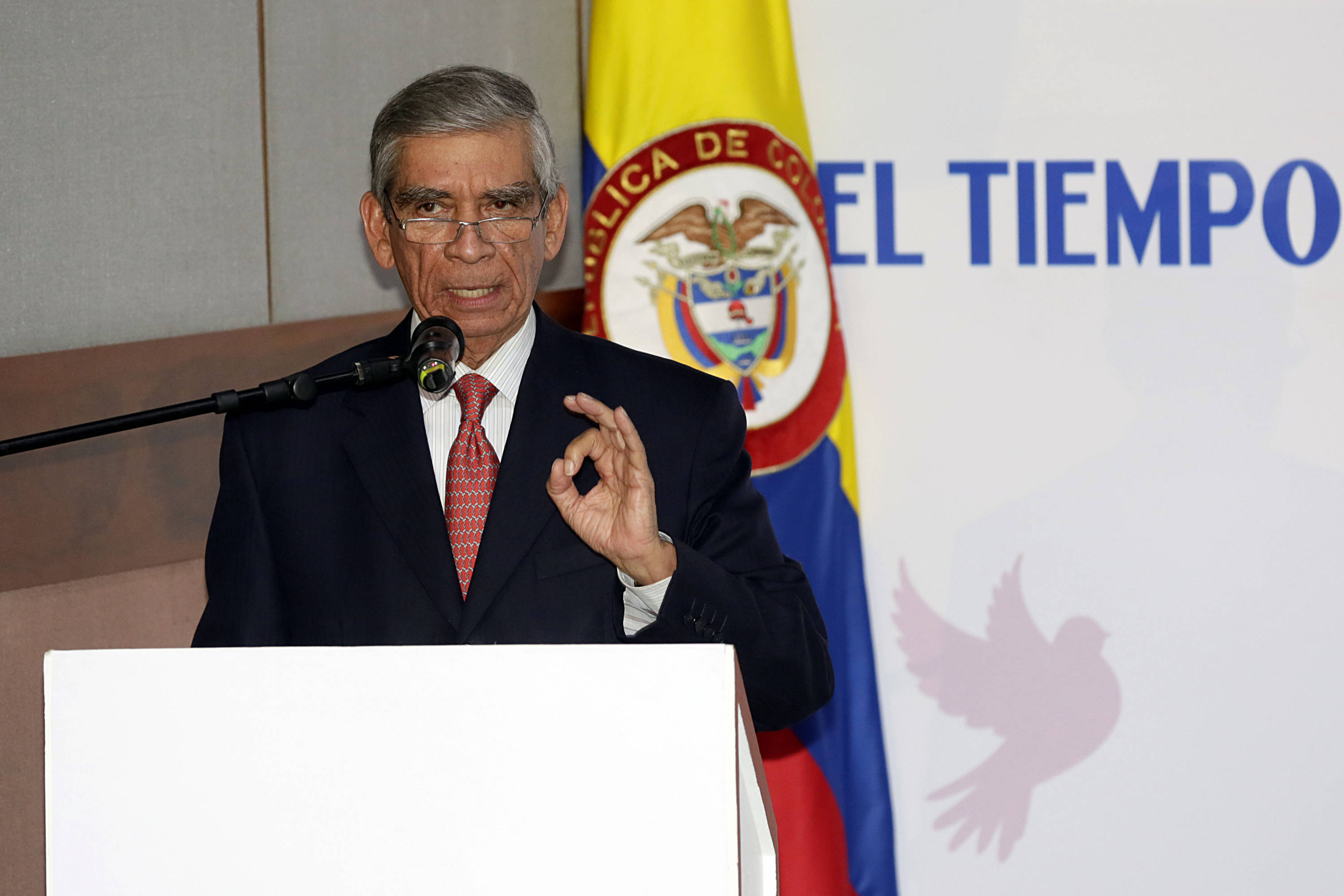 El general Mora lanza el más fuerte ataque al proceso de paz con las Farc