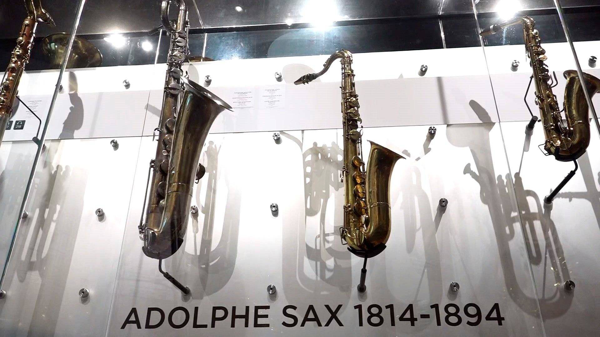 Hace 180 años sonó el primer saxofón