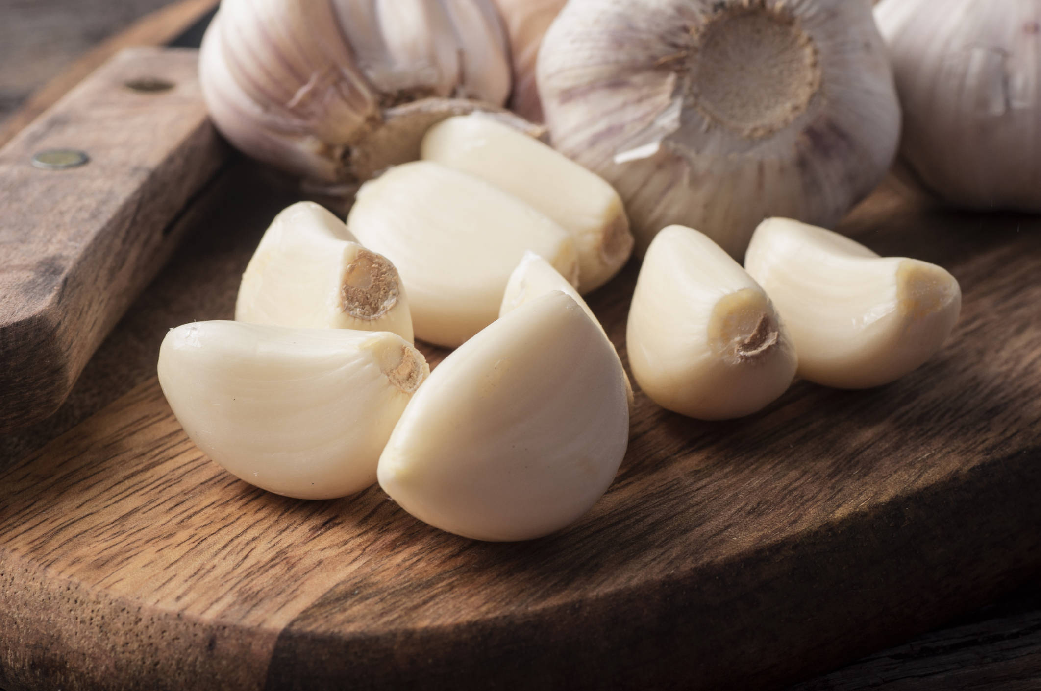 ¿Comer ajo crudo es bueno o malo? La manera correcta de hacerlo para ...