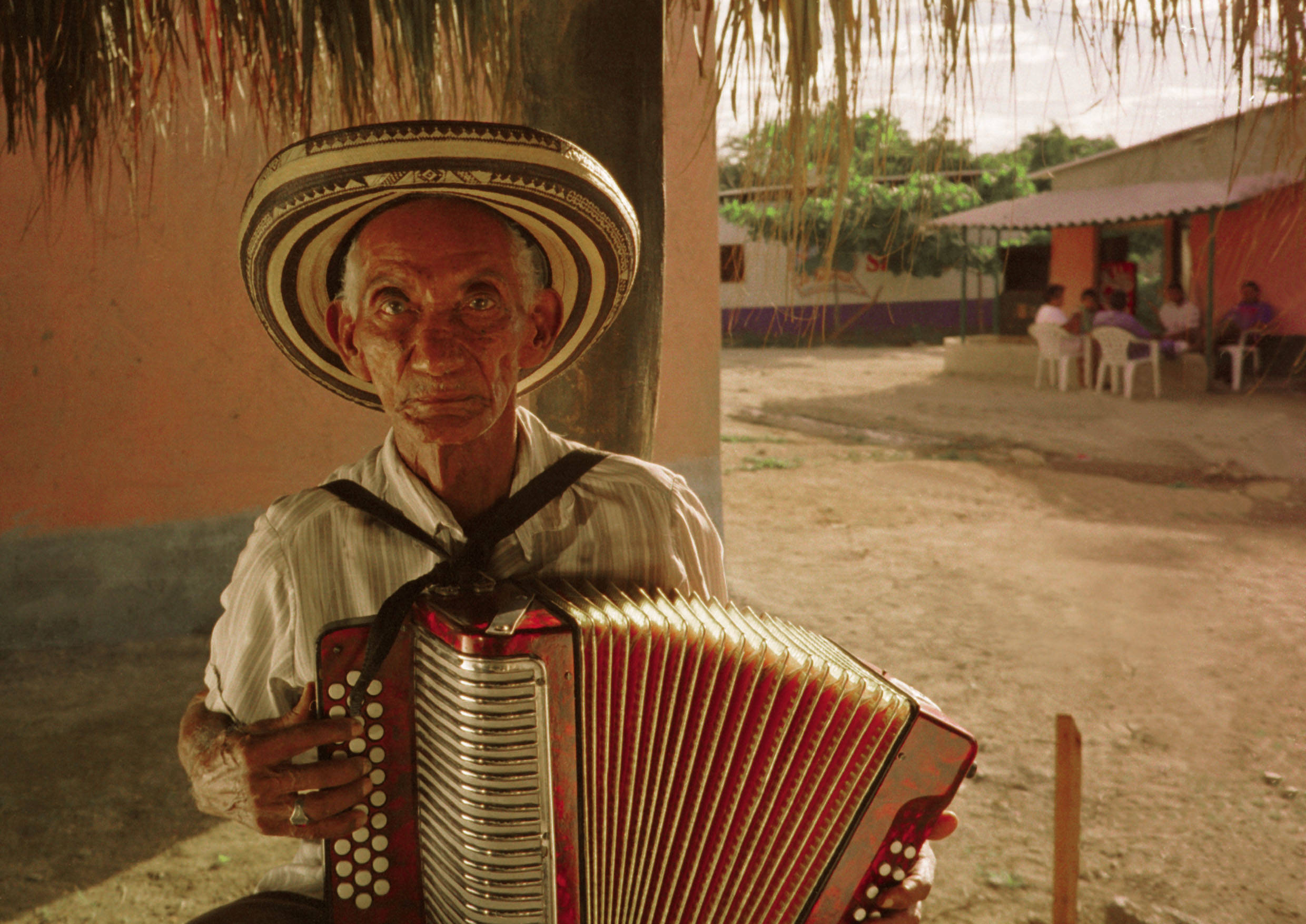Los 10 juglares vallenatos más grandes de la historia