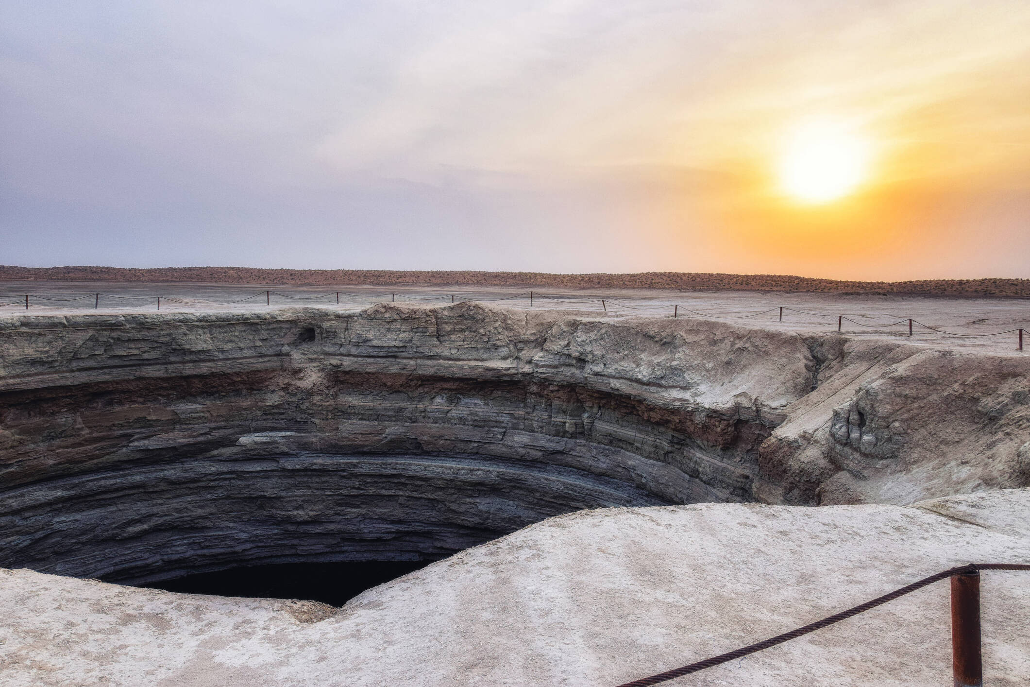 Las puertas del infierno: la historia detrás del cráter de Darvaza