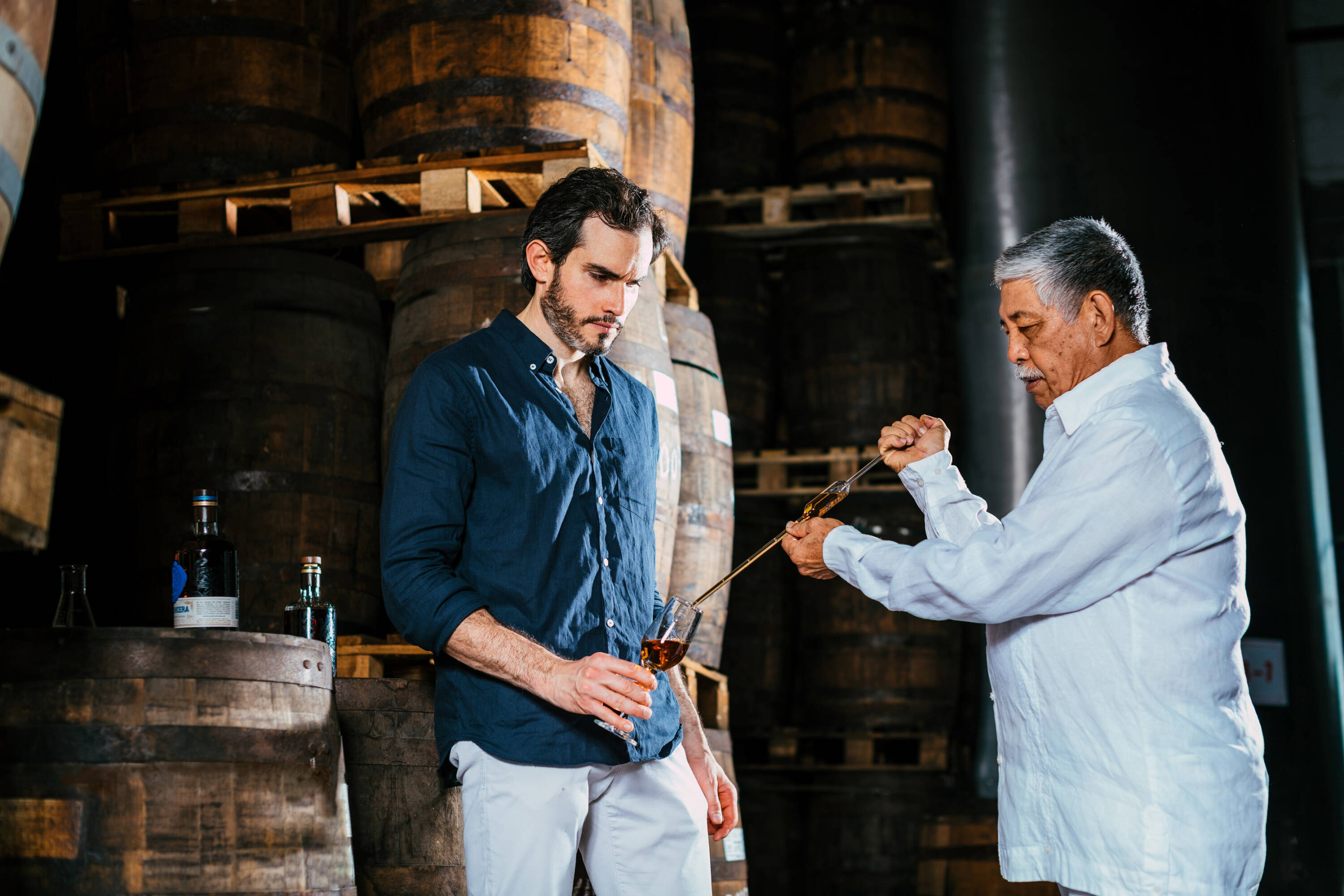 Ron: Historia de la fábrica La Hechicera y sus ediciones especiales