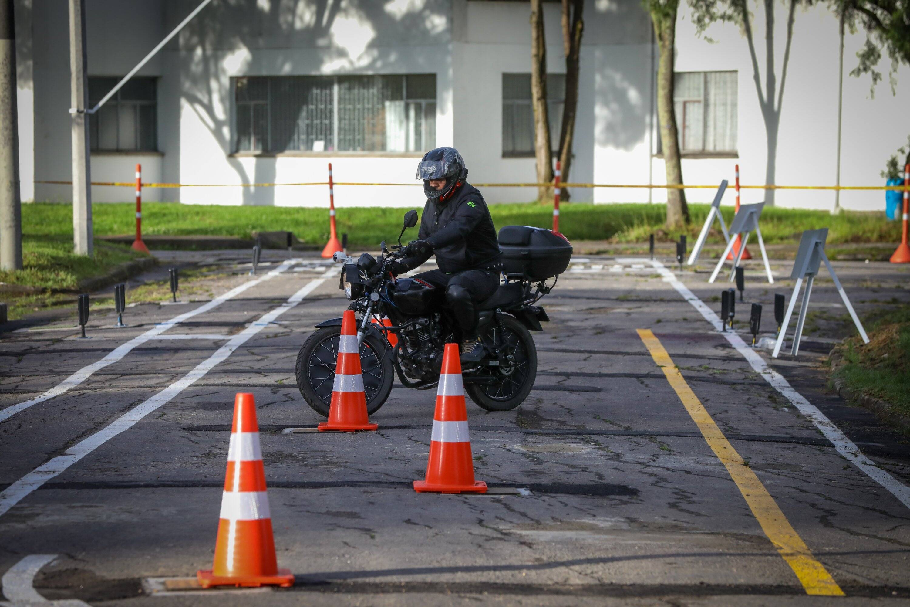Licencia De Conducción Para Motos Estos Son Los Pasos Que Debe Seguir