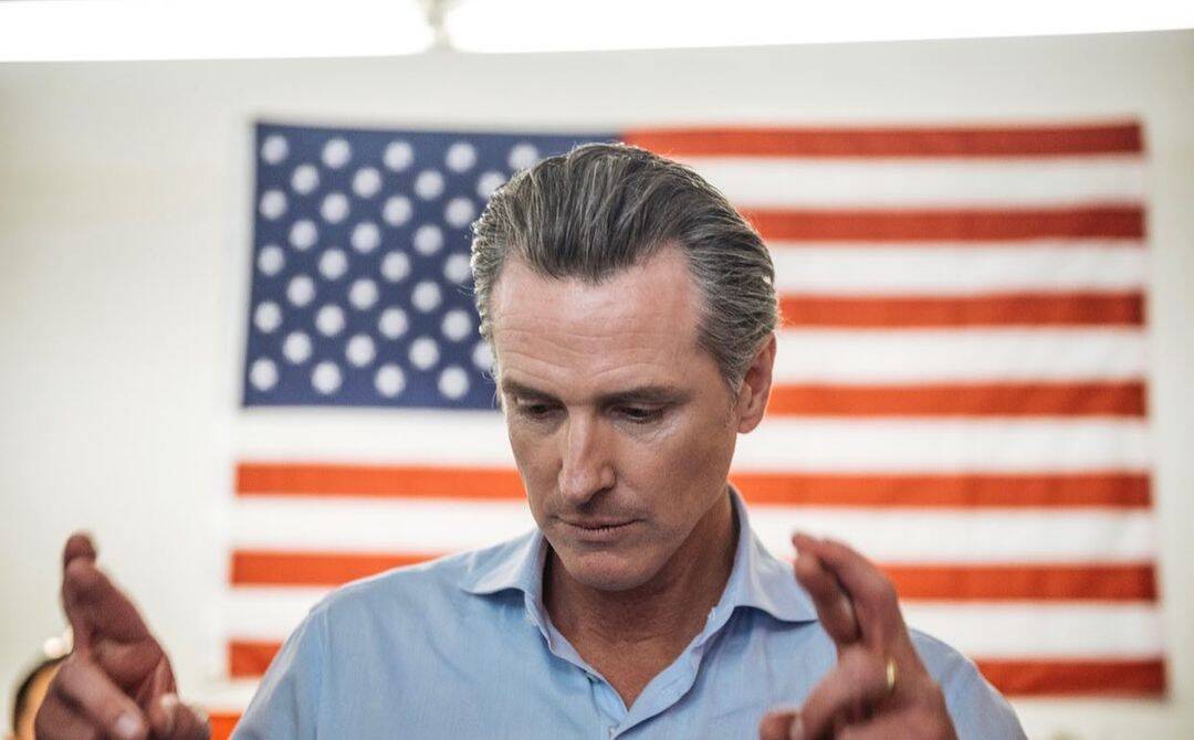 La nueva estrategia del gobernador de California para proteger el medio ...