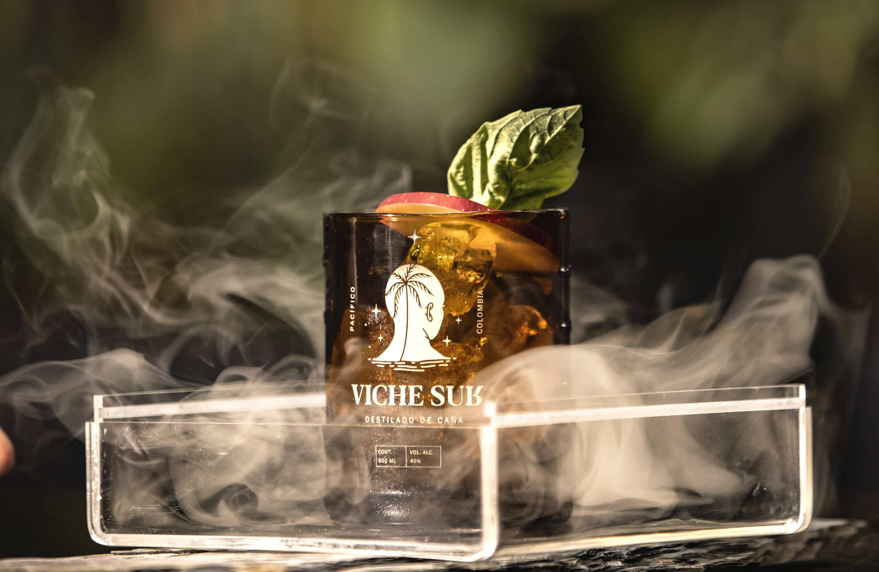 El viche irrumpe en la alta coctelería: guía de lugares donde disfrutarlo