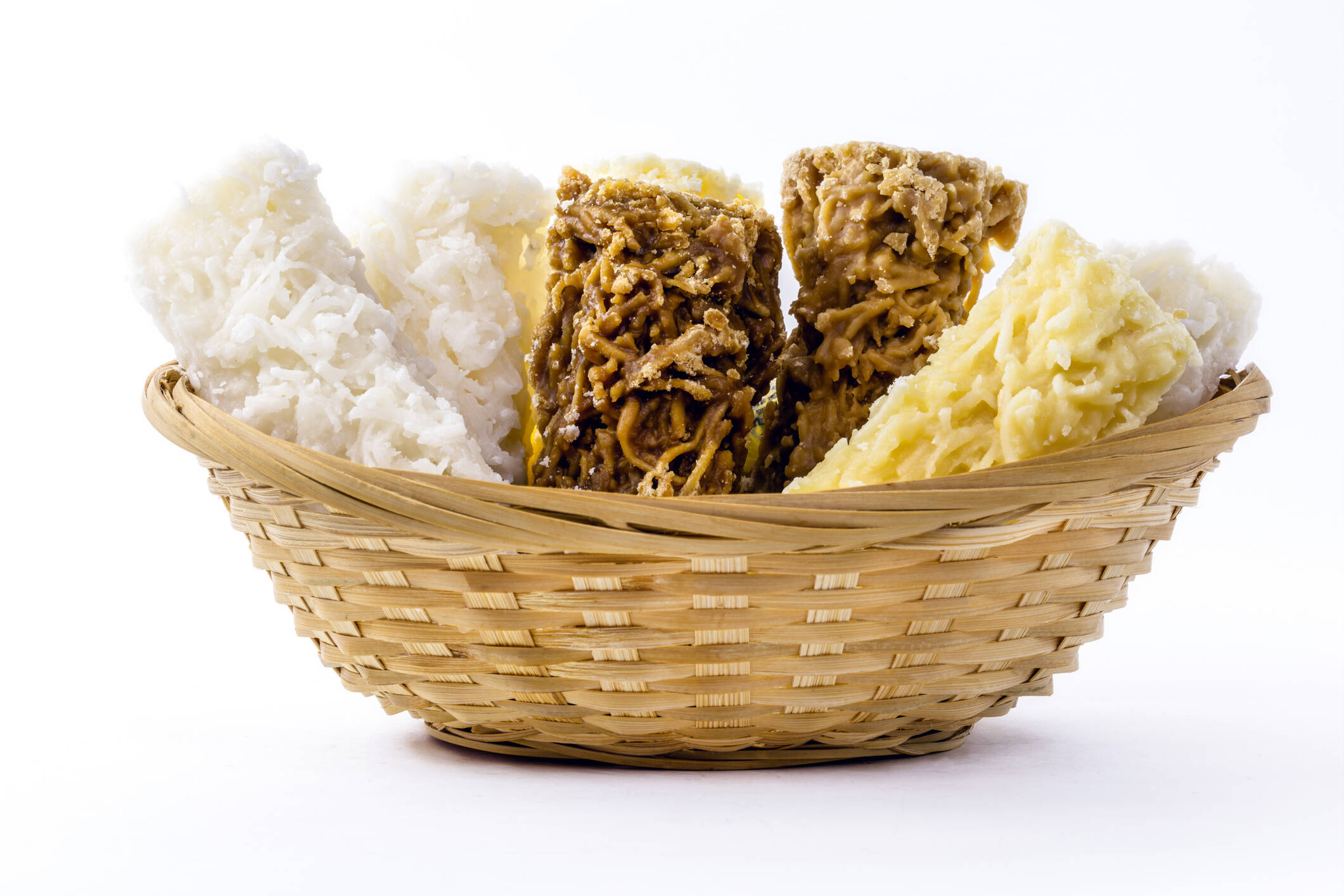 Cocadas colombianas: Cocadas de panela, receta casera y rustica