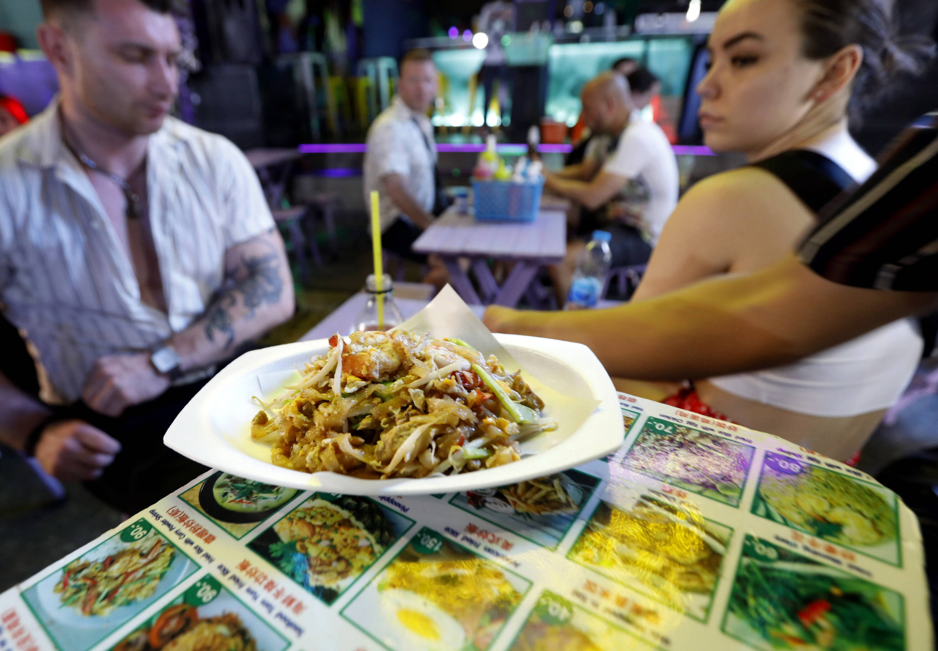 Pad Thai, la historia y el mito detrás del plato más famoso de Tailandia