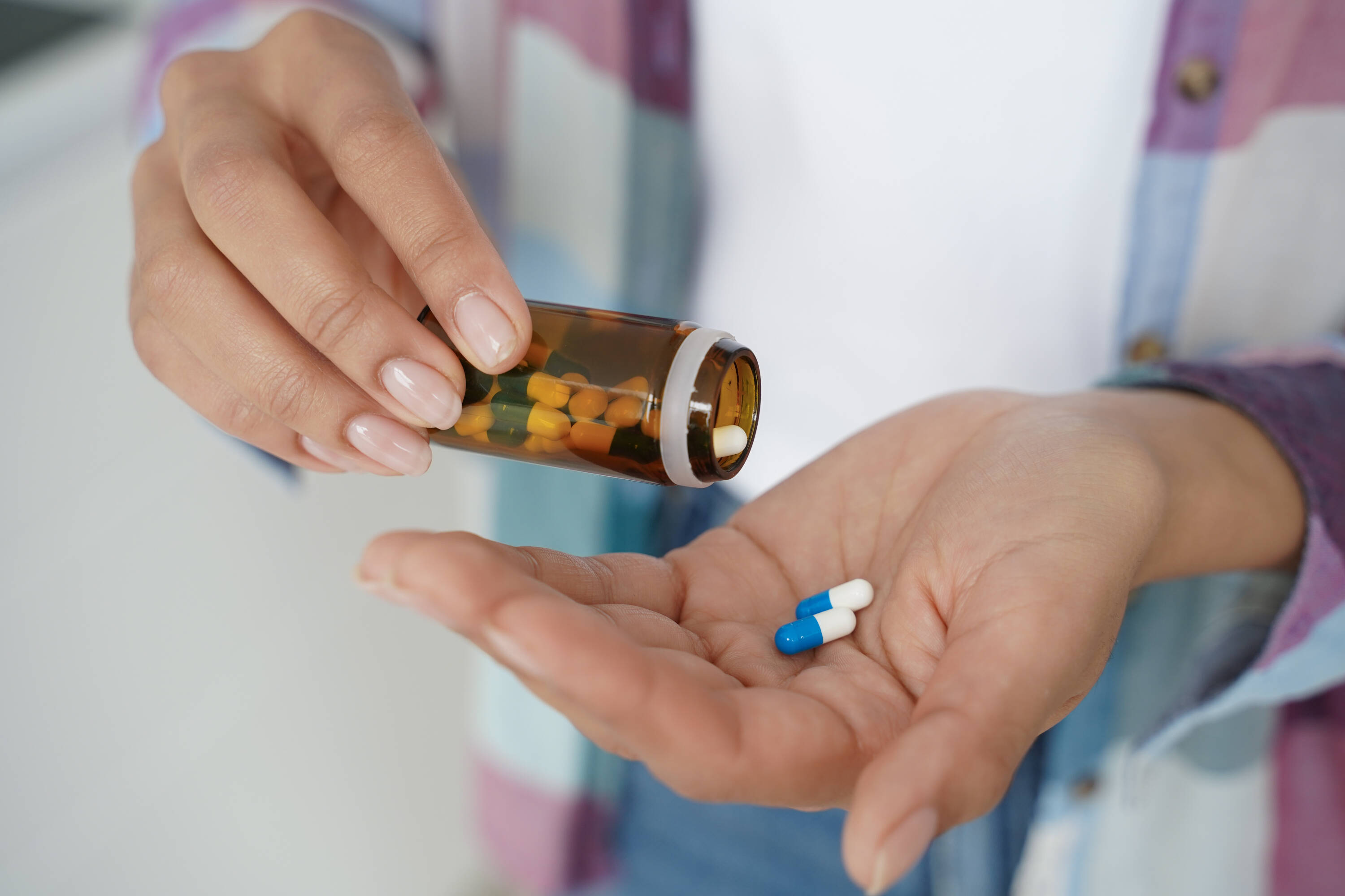 ¿Cuál es la diferencia entre un fármaco y un medicamento?
