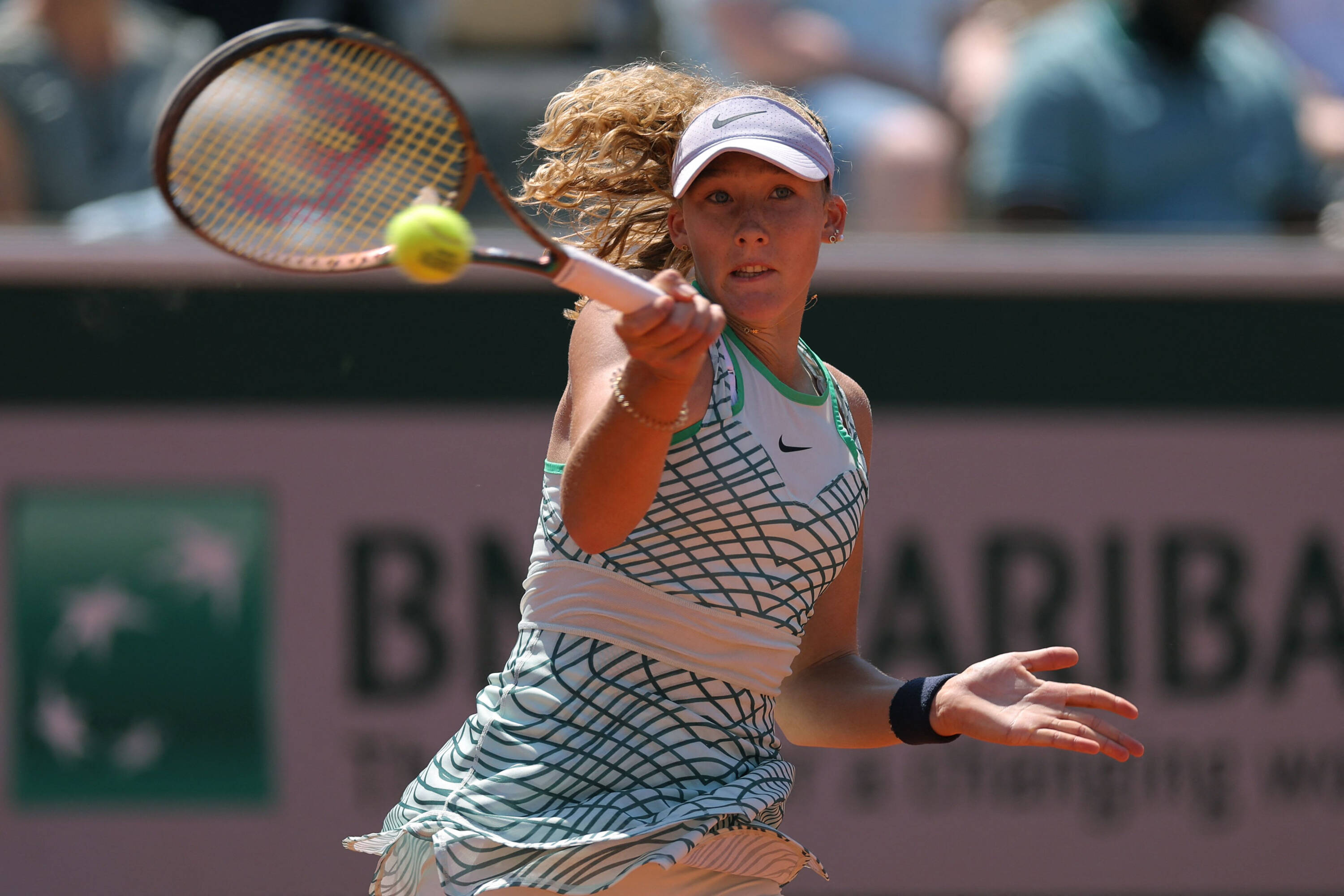 Mirra Andreeva: historia de la tenista rusa de 16 años que es sensación ...