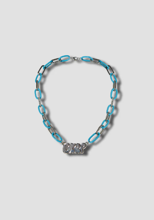 Bizarrap lanza su propia marca de ropa junto a Bershka, prendas ...