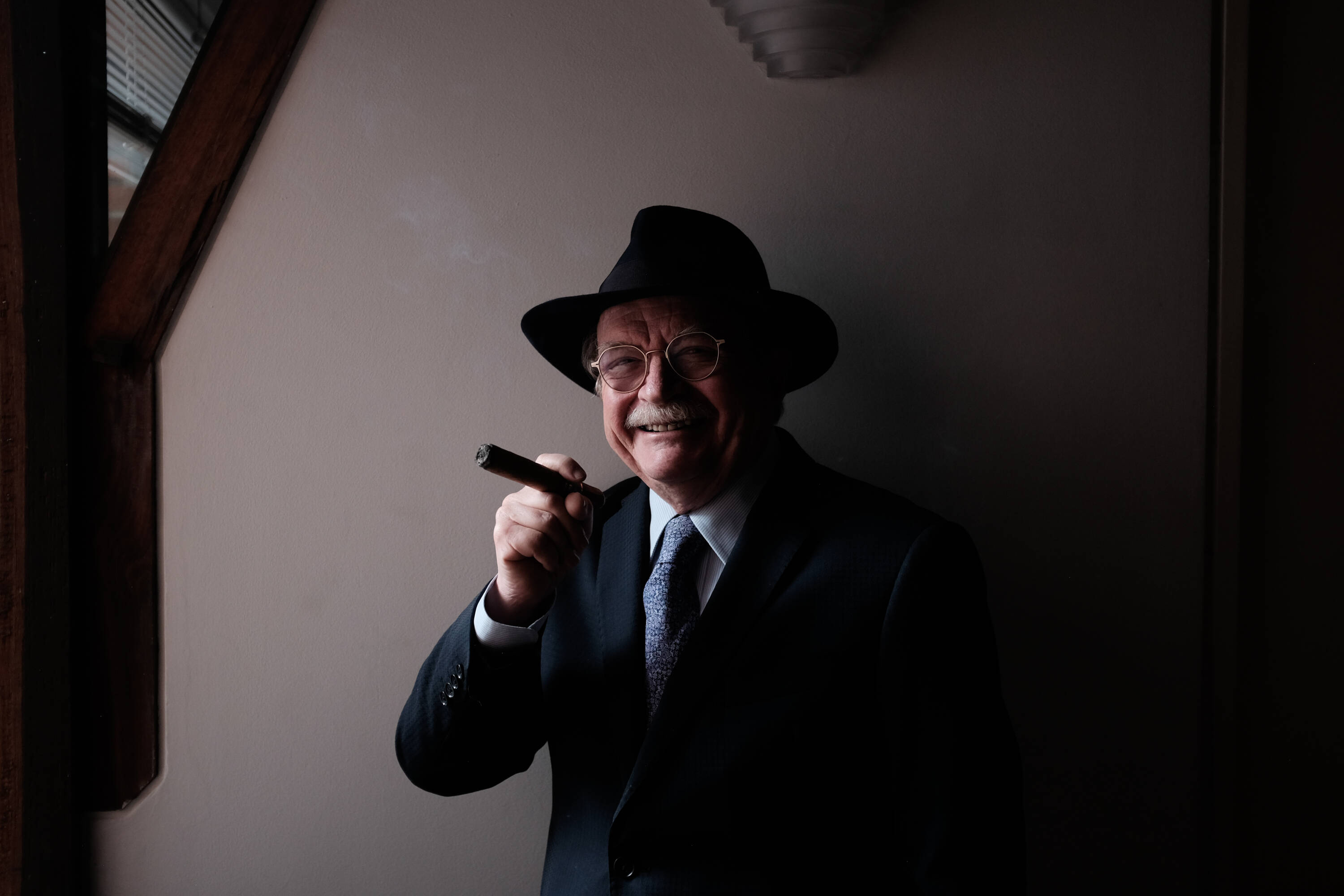 Benjamín Villegas: medio siglo de grandes libros