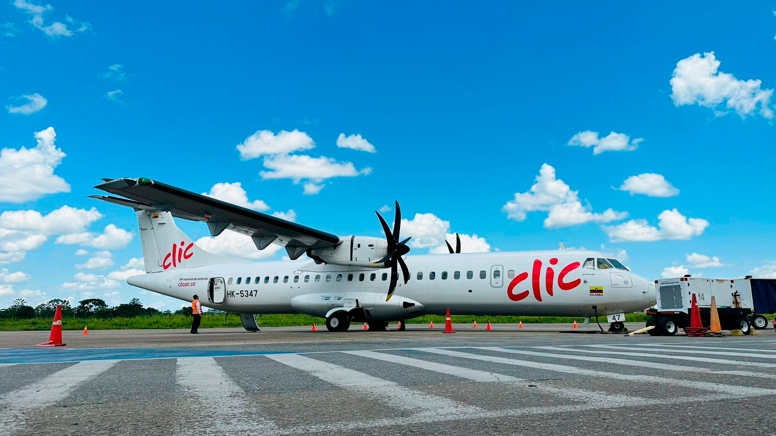 La aerolínea Clic abre vuelos para conectar al Pacífico y estar ...