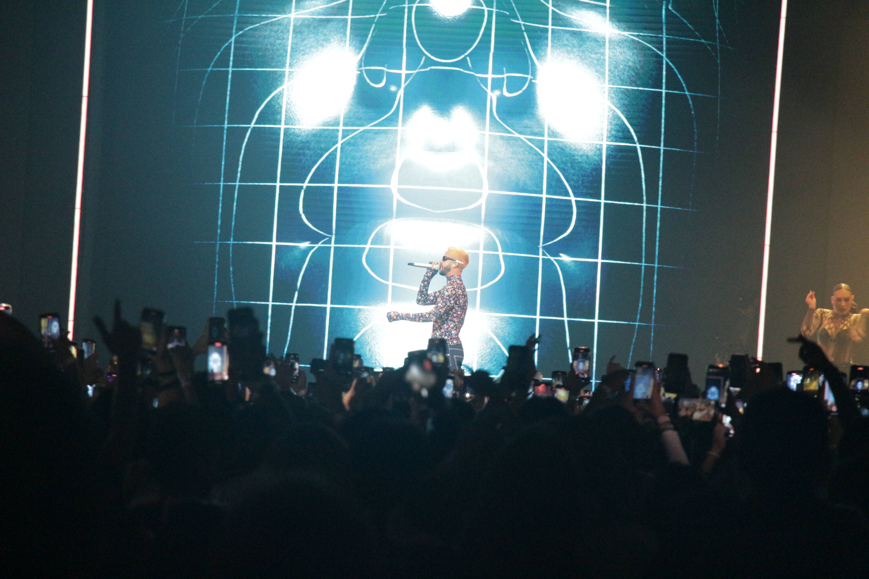 Bogotá se vuelve ‘Paraíso’ con el concierto de Mora en el Movistar Arena