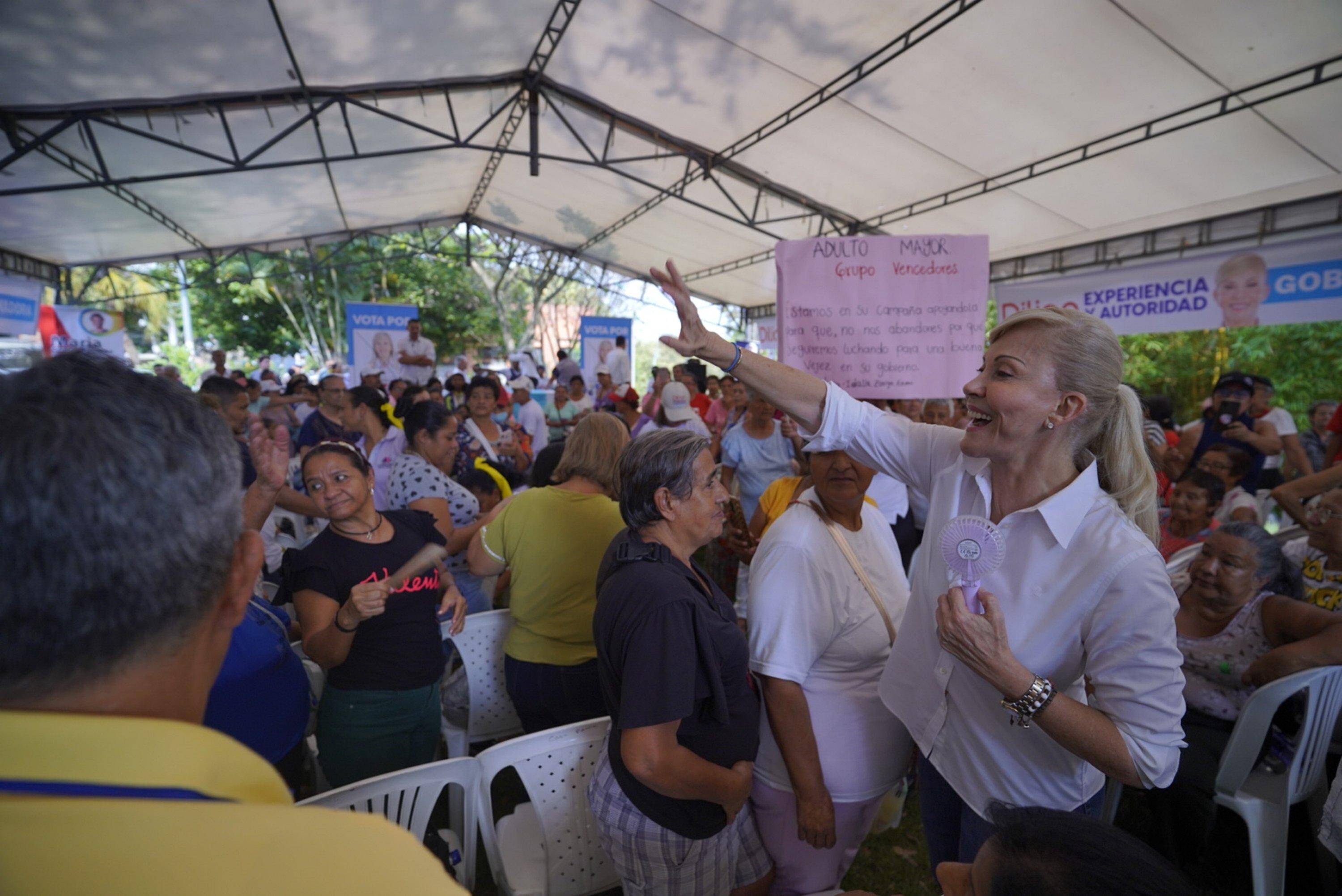¿Quién es Dilian Francisca Toro, la nueva gobernadora del Valle?