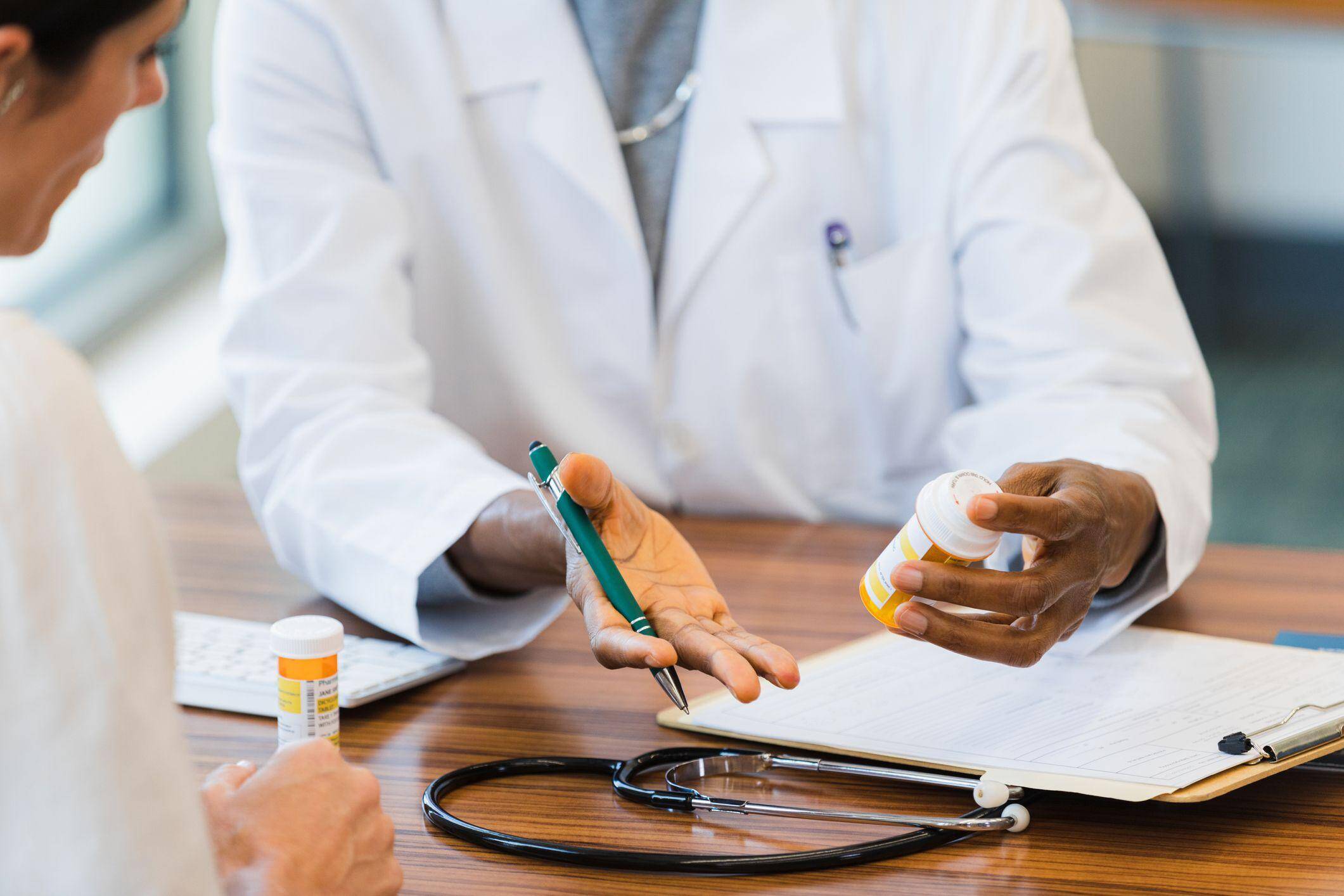 Verrugas en los párpados: ¿Qué las produce y cómo se pueden tratar?