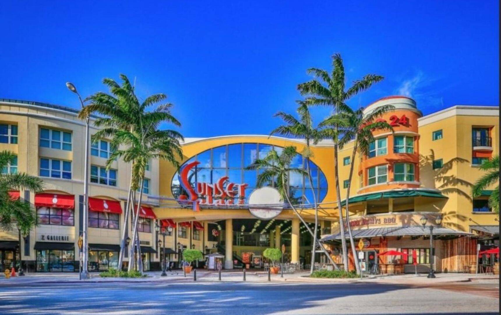 El Famoso Centro Comercial De Miami Que Está En Riesgo De Desaparecer