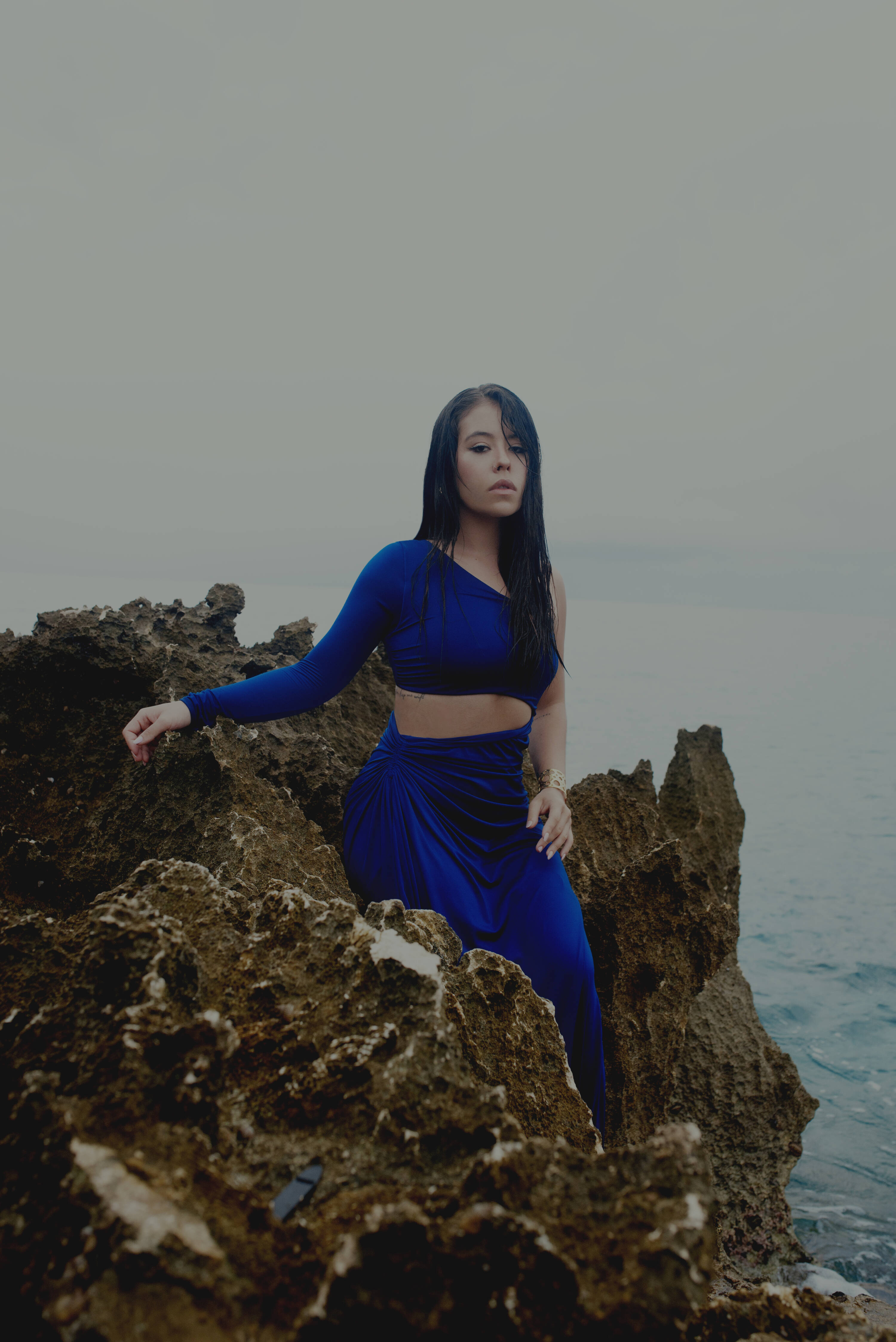 Juliana Velásquez, Mar adentro: la cantante habla del nuevo libro y de ...