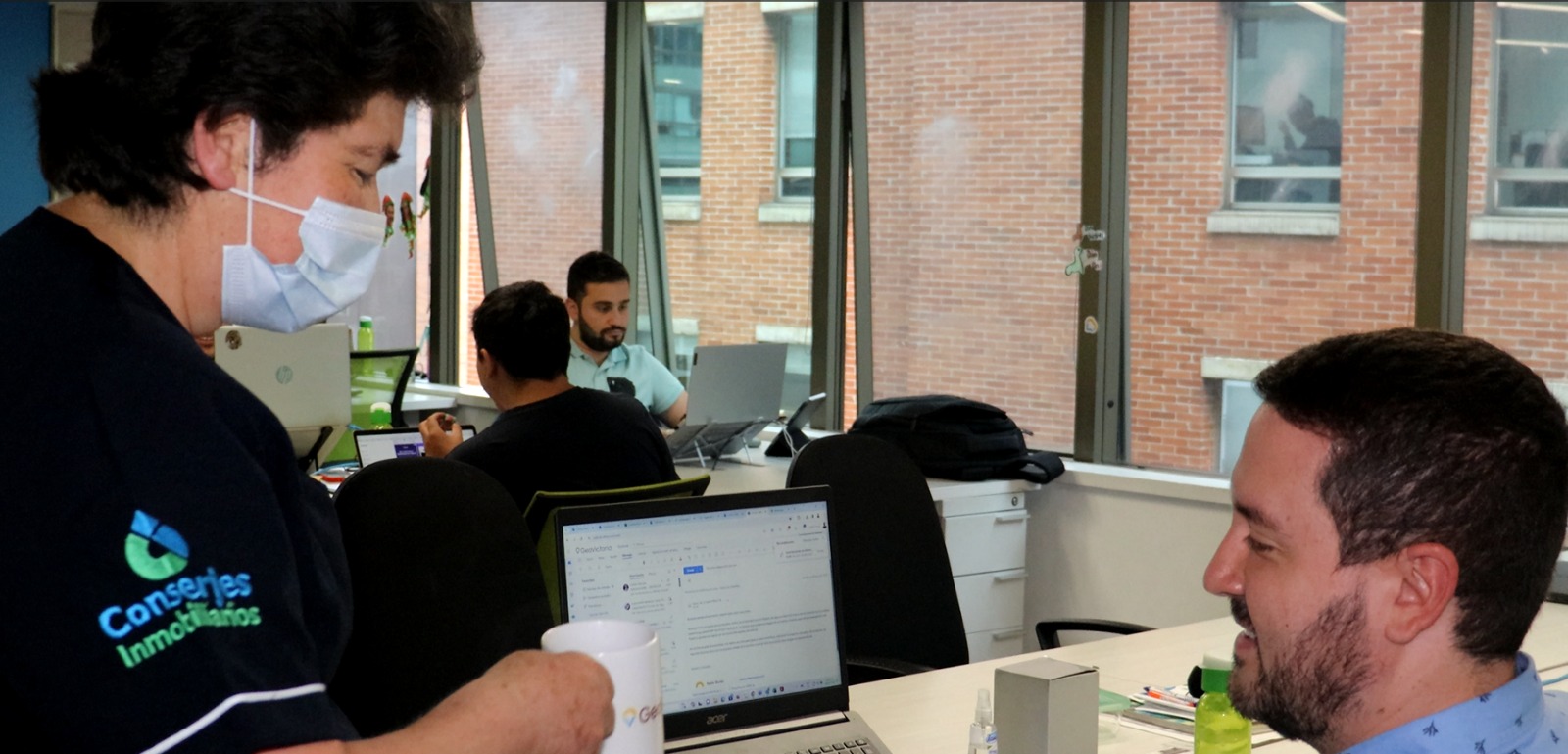 María Delia: La Mujer que rompió barreras y se graduó de bachiller a ...