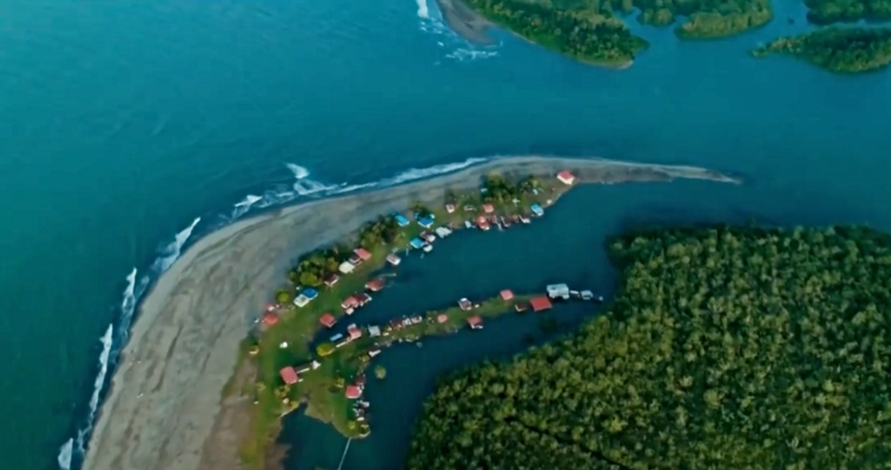 La isla de Colombia en la que extrañamente todos sus habitantes tienen ...