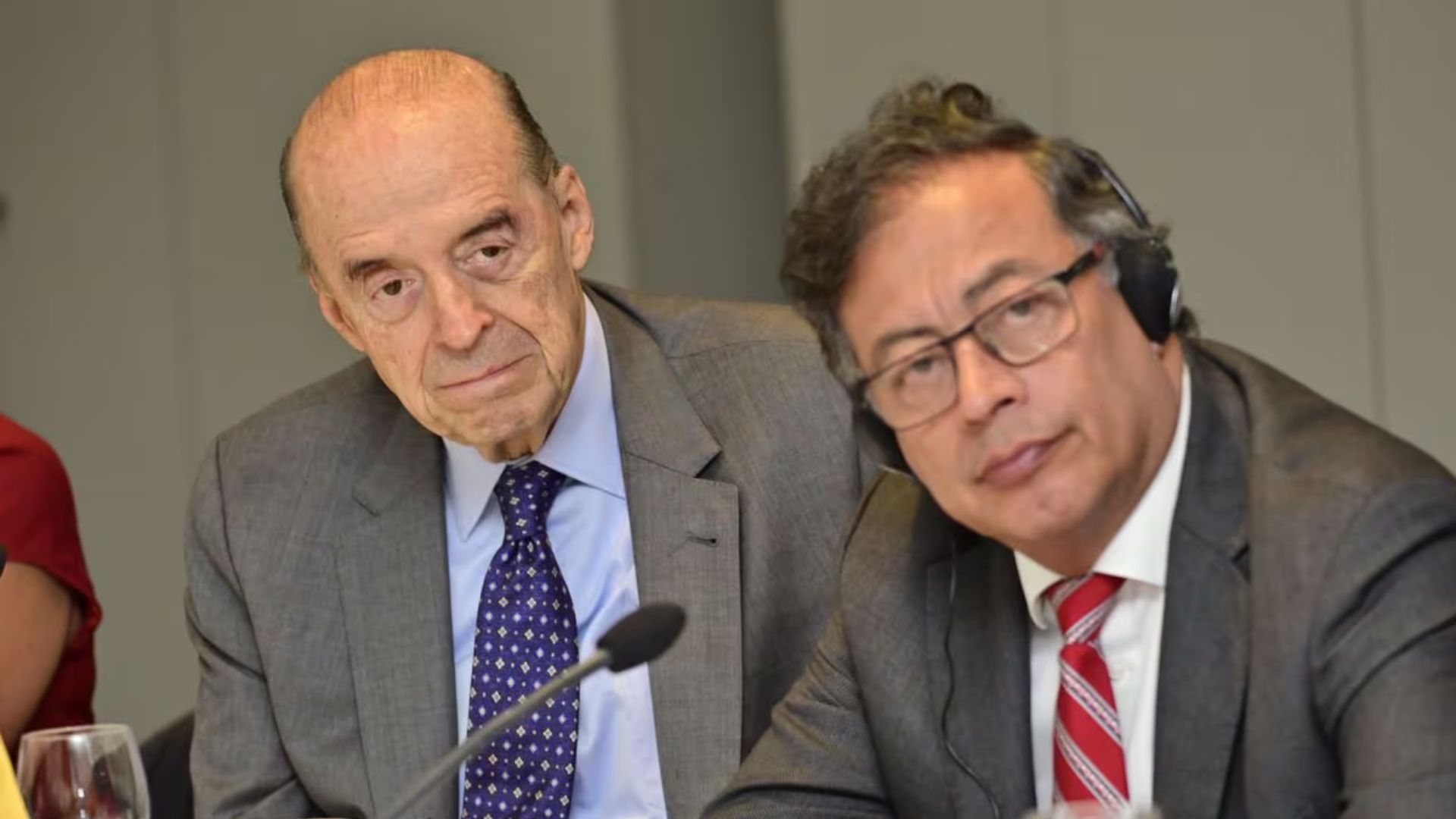 La 'guerra fría' del presidente Gustavo Petro con la firma Thomas Greg ...