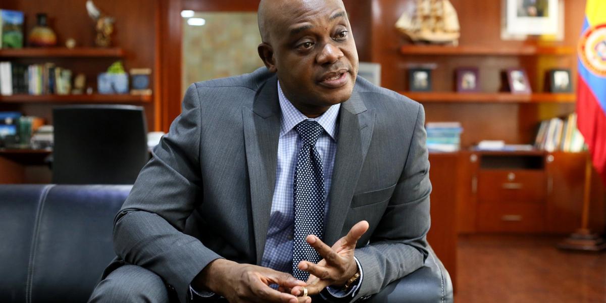 Demanda que podría sacar del cargo al canciller Luis Gilberto Murillo llegó a Consejo de Estado