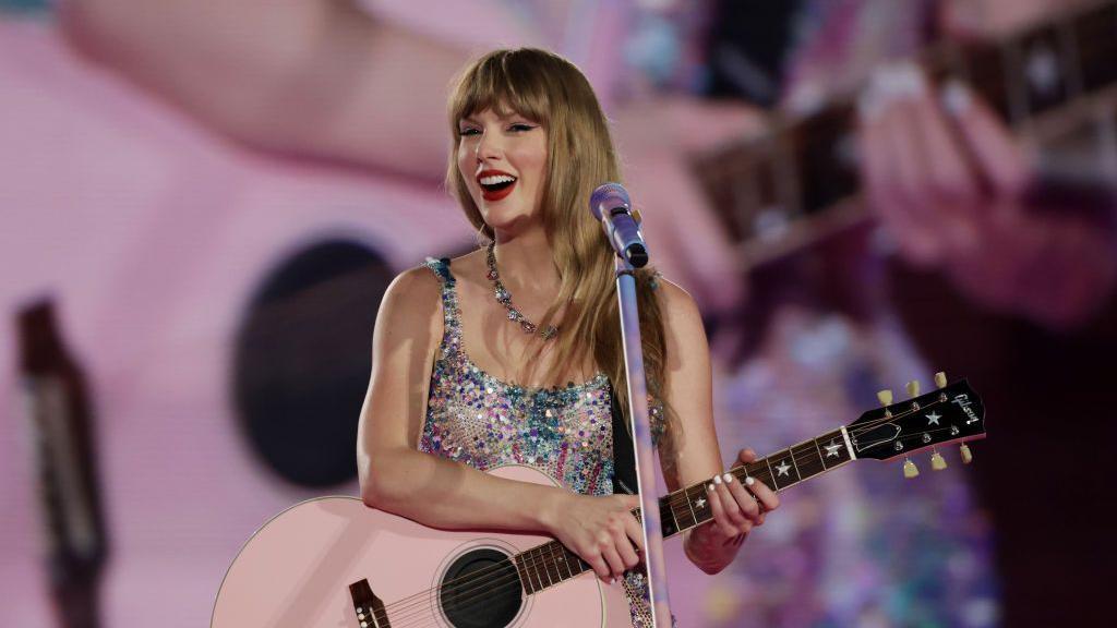 Taylor Swift es la cantante con más premios Billboard de la historia