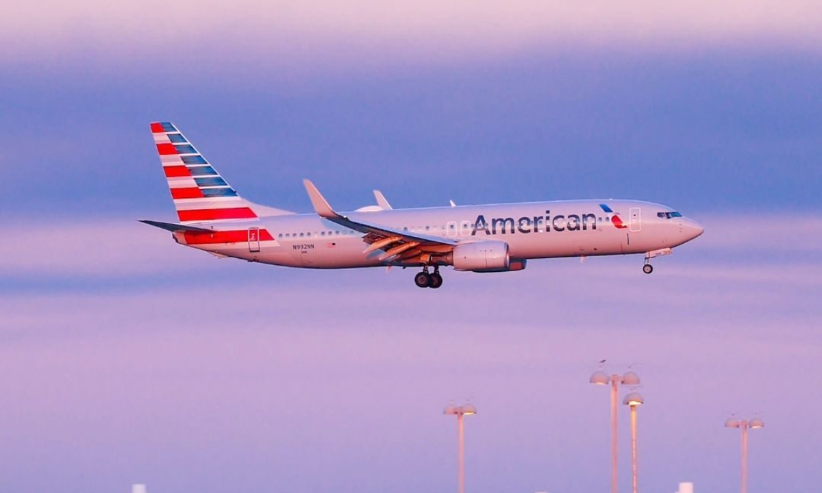 American Airlines tiene estas nuevas reglas para viajar en el 2025 en avión