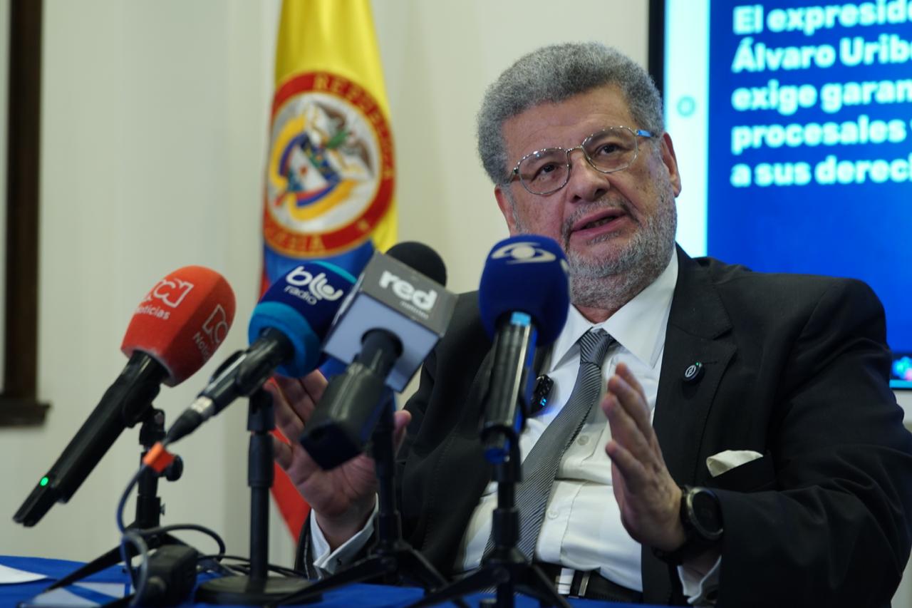 'Lo que sufrió solo por ser el hermano del expresidente Álvaro Uribe no ...