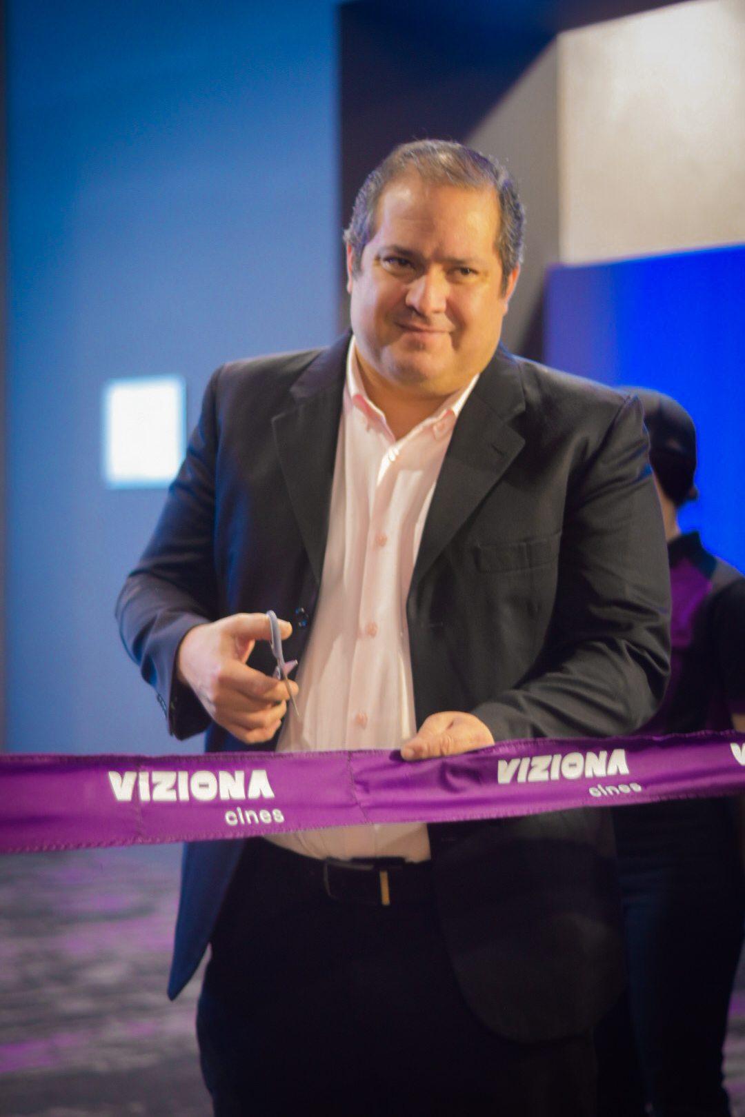 El exitoso arranque del moderno complejo de salas de cine en el centro ...