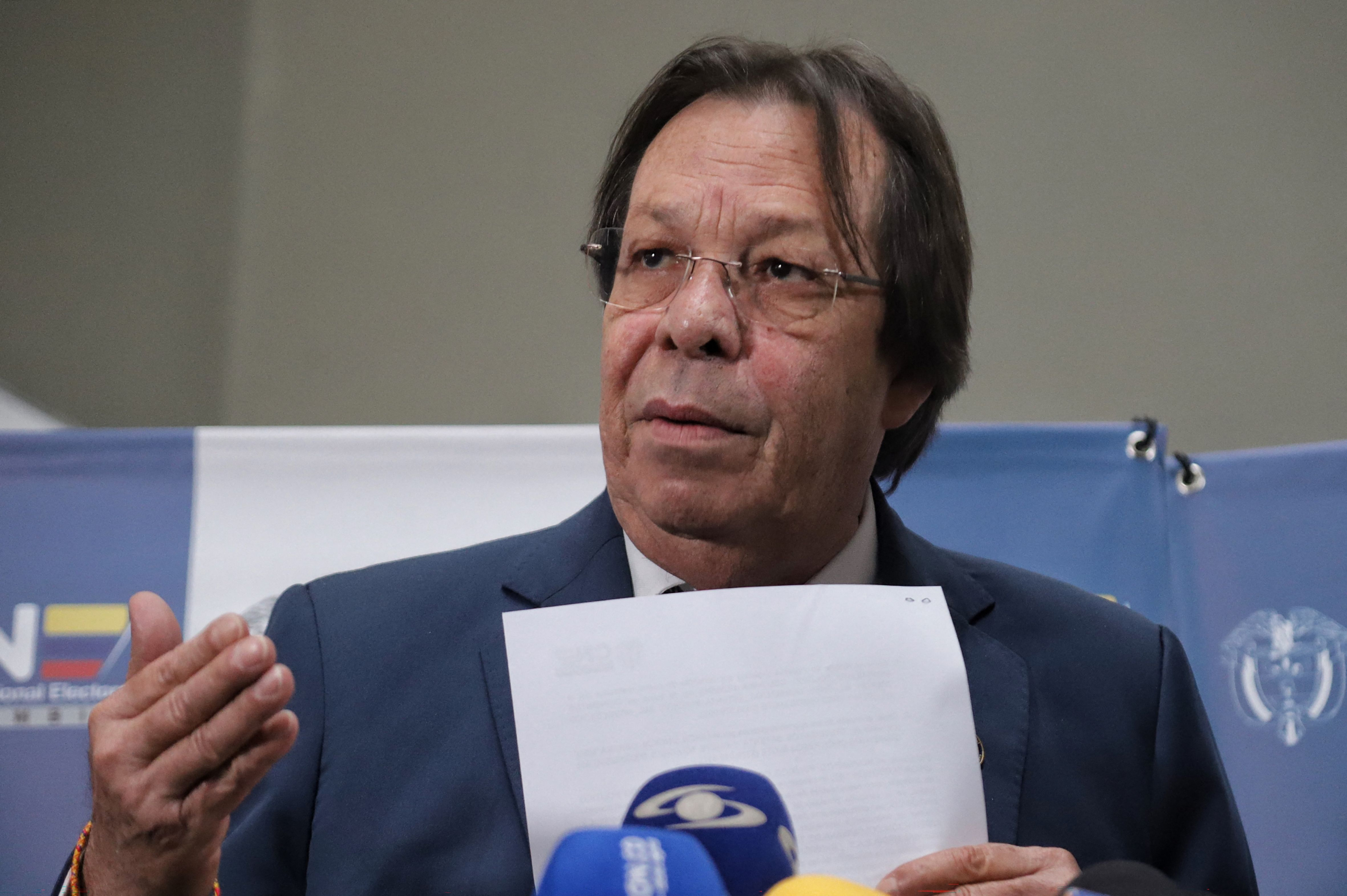 También Hay Remezón Parlamentario ¿qué Implican Las Renuncias De