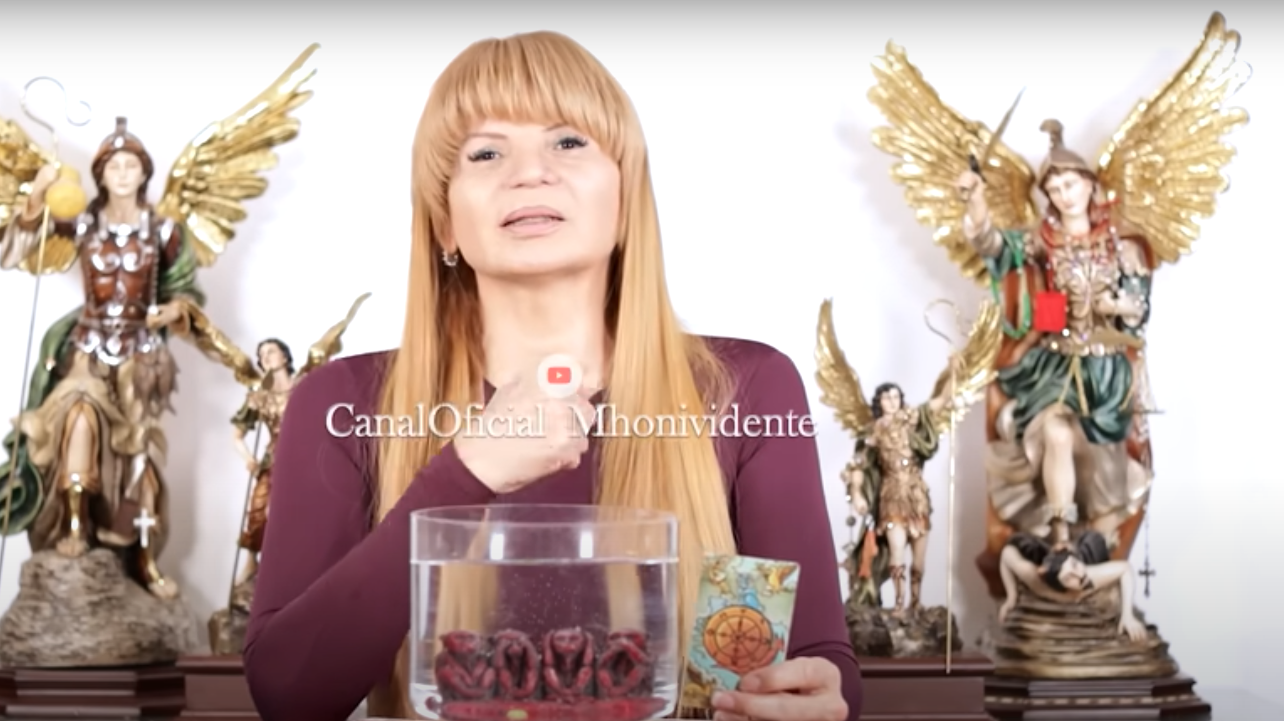 ¿Quién se quedará con Juliancito, nieto de Maribel Guardia? Mhoni Vidente lo predice