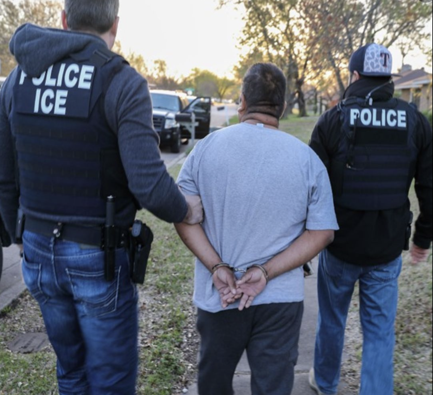 Así es el sueldo de un agente de ICE que se dedica a deportar: ¿qué ...