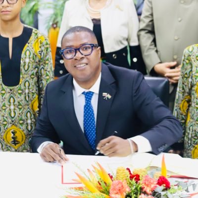 Daniel Garcés, exembajador en Ghana señalado de violencia Intrafamiliar ...