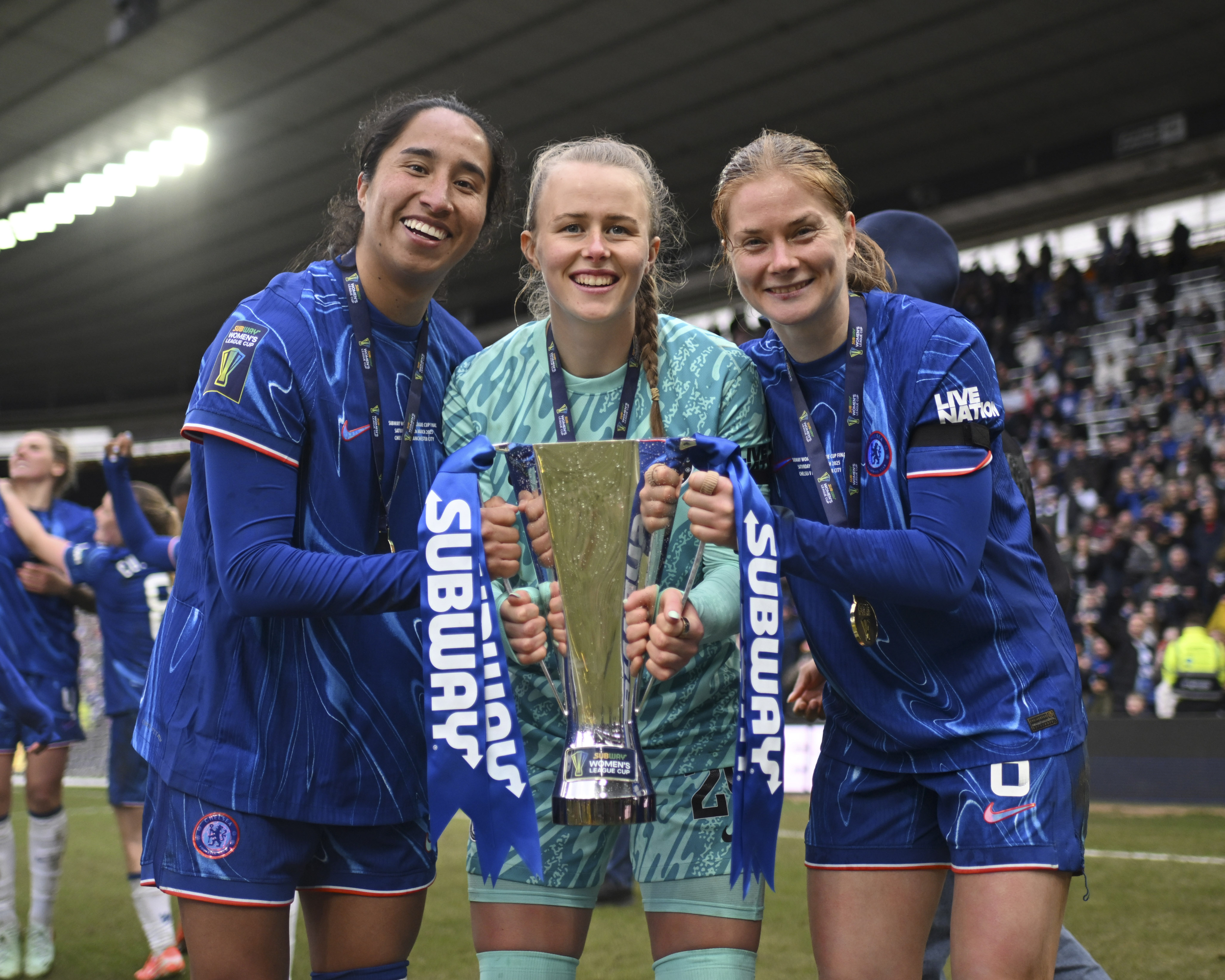 Mayra Ramírez, de nuevo campeona con el Chelsea, y con gol en la final ...