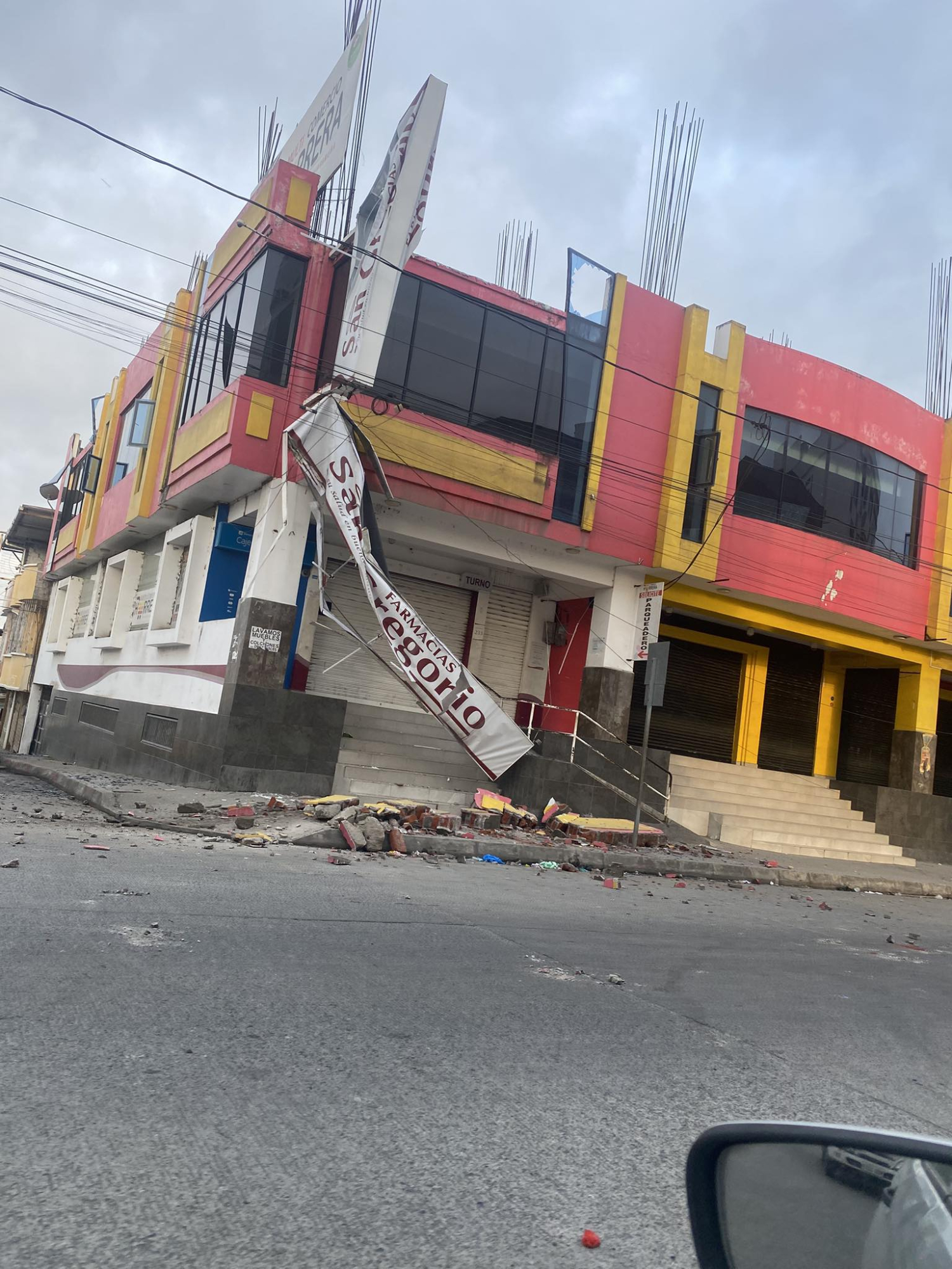 Los videos del temblor de 6.3 en la frontera Ecuador - Colombia que ...