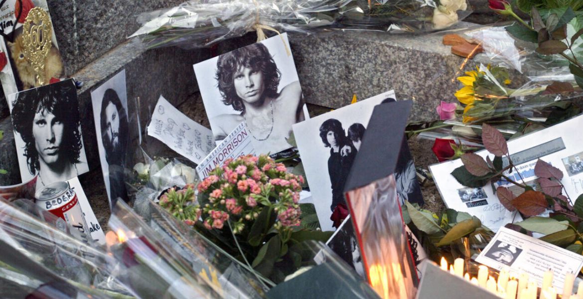 Policía recupera el busto de Jim Morrison, robado del cementerio de París hace 37 años: ¿cómo lo ...