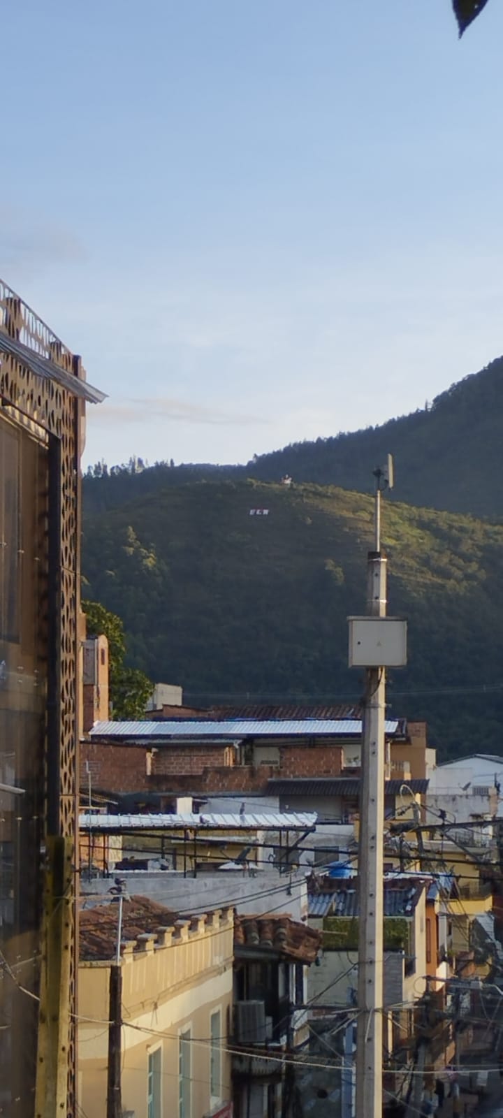 Bandera del Eln fue instalada en una montaña del corregimiento de San ...